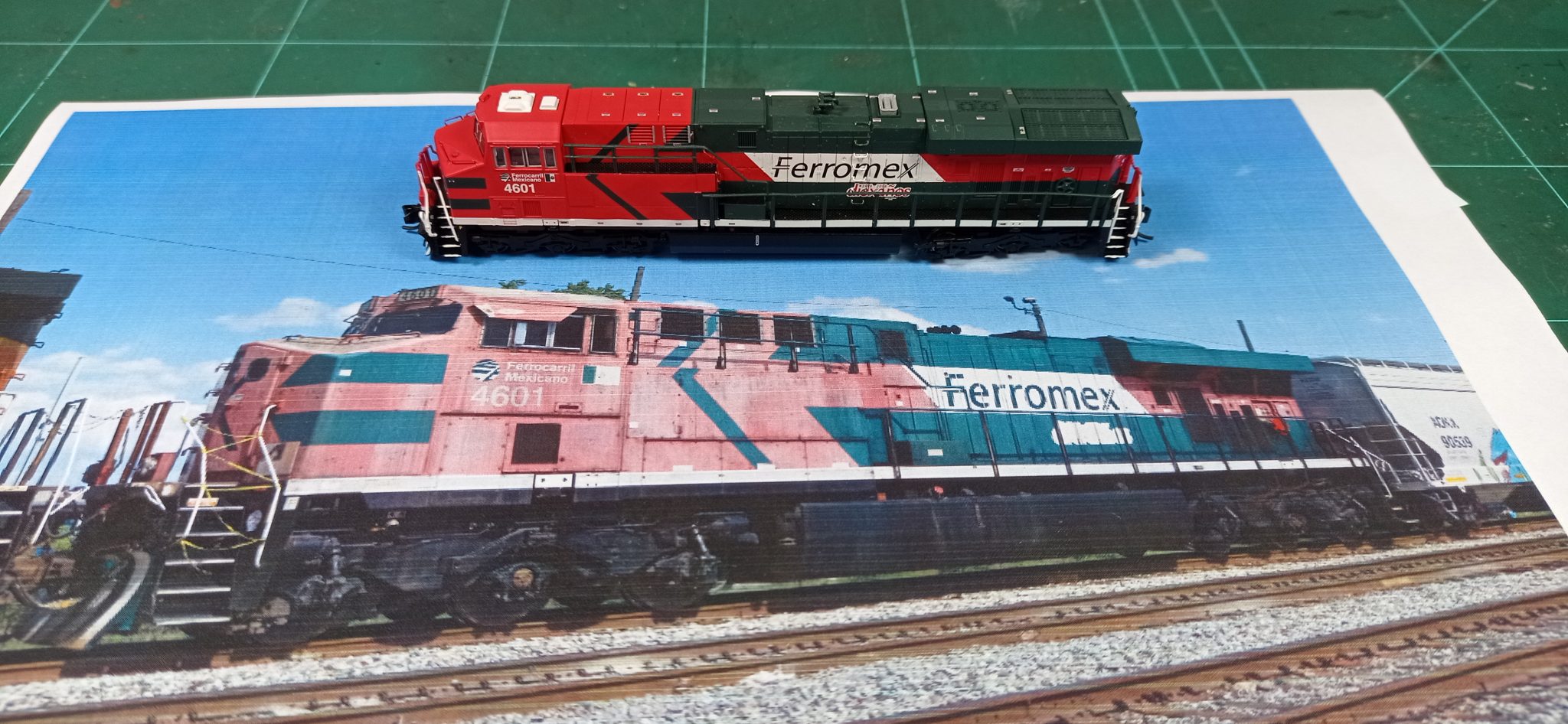 FXE #4601 GE ES 44 AC | NScaleWorks.com